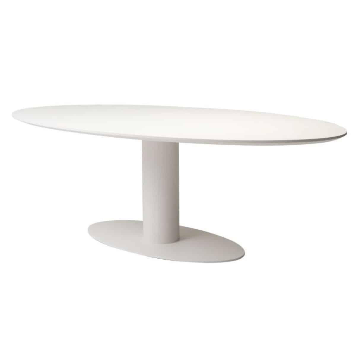 Metaform Orfis tafel | Kom langs in de showroom bij Bot Meubelen Hoorn