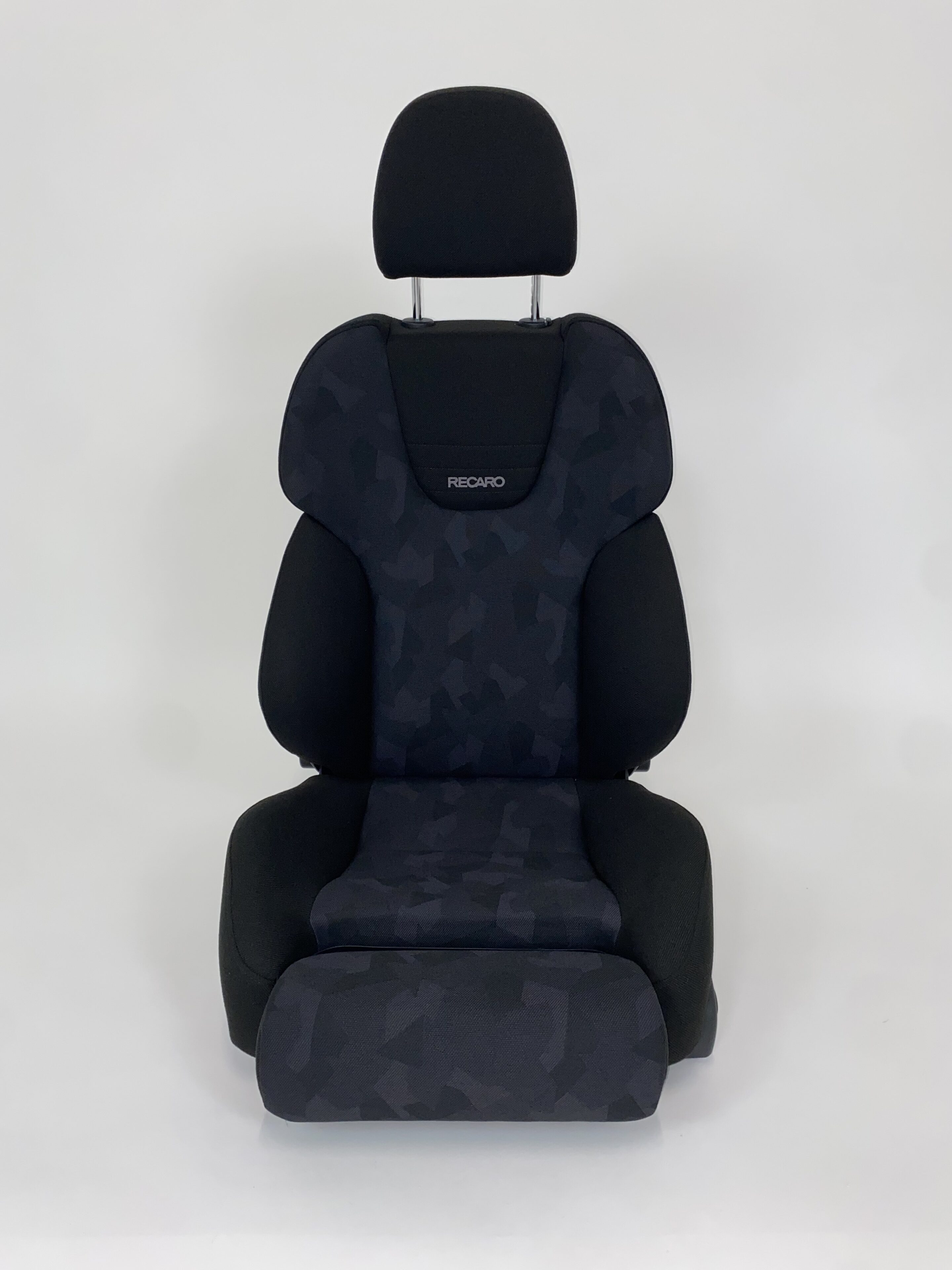 RECARO Style Sportline Fabric Nardo/Artista black online at Carseatz