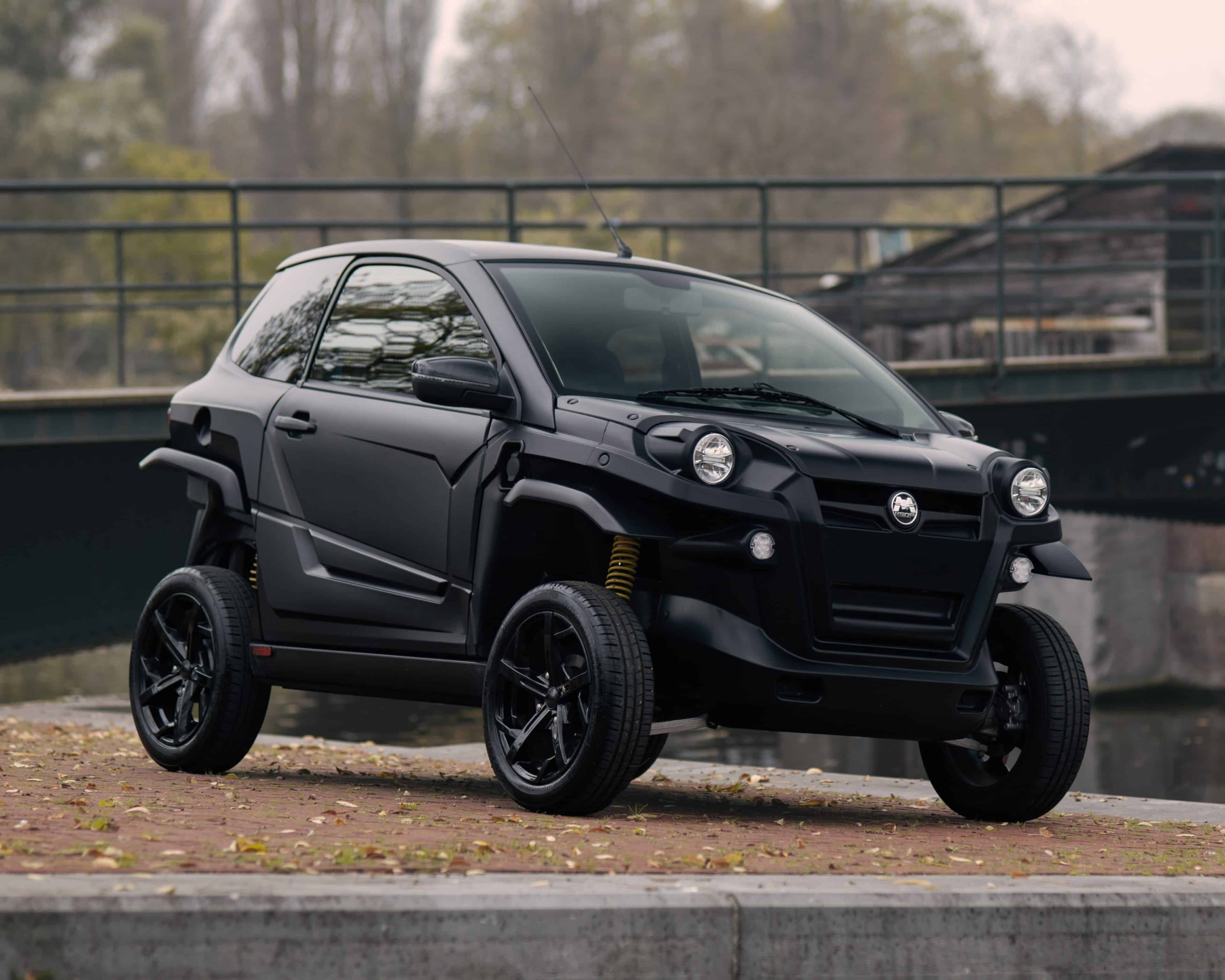 AIXAM MEGA E-SCOUTY EVO 2026 Amsterdam Edition "Full black" koopt u bij ...