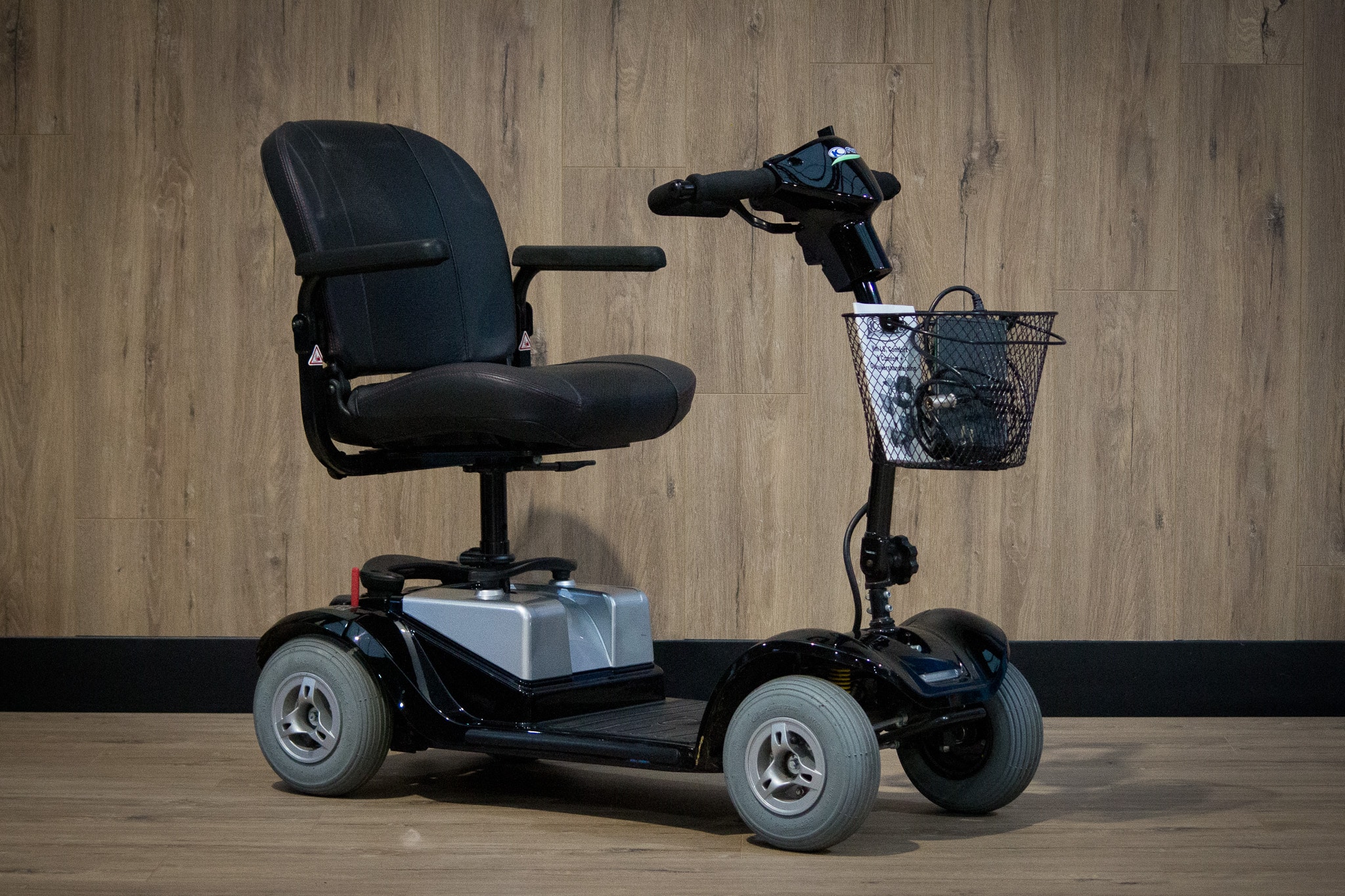 Kymco Mini LS + Scootmobiel occassion koopt u bij De Graaf Mobiliteit